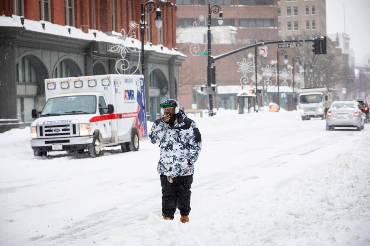 AMR answers snow-related calls, faces challenges during storm - The ...